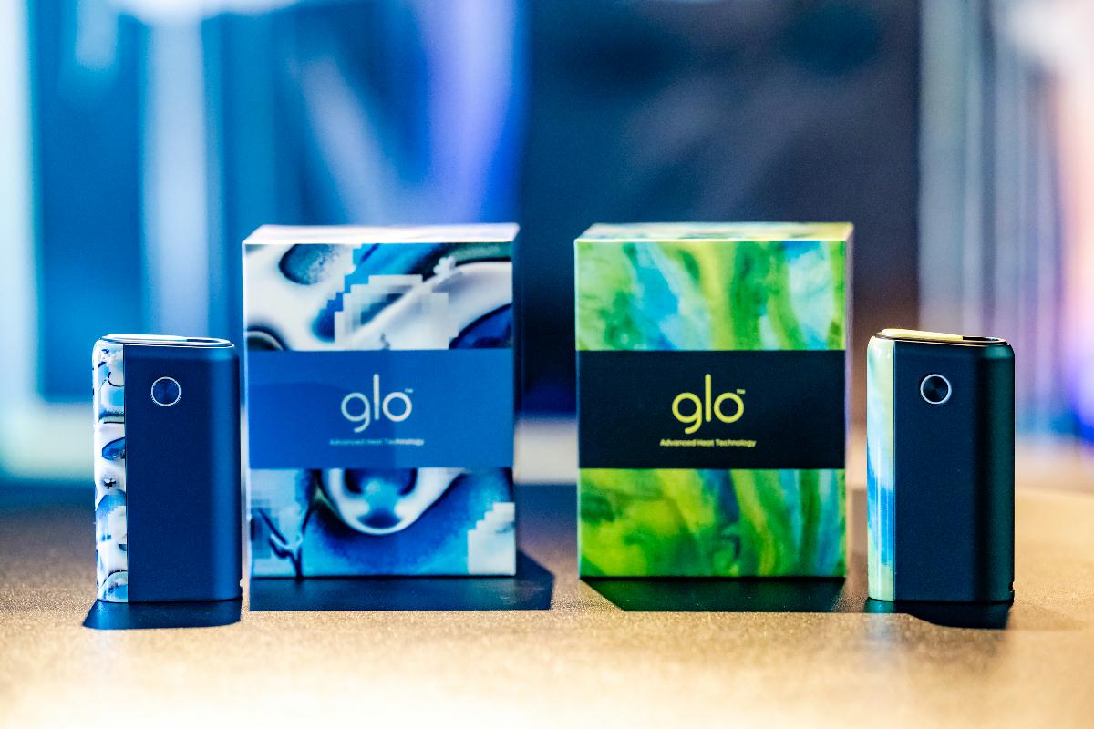 glo Hyper+から、スノーボードシーンで活躍する2人の気鋭アーティストが手掛けた今冬限定デザイン「ウィンター・エディション」を2月7日 ...